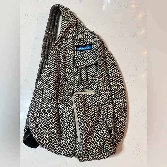 Kavu | Bags | Kavu Sling Bag | Poshmark